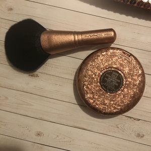 MAC Cosmetics | Makeup | Mac Show Gold Highlighter Brush Bag | Poshmark